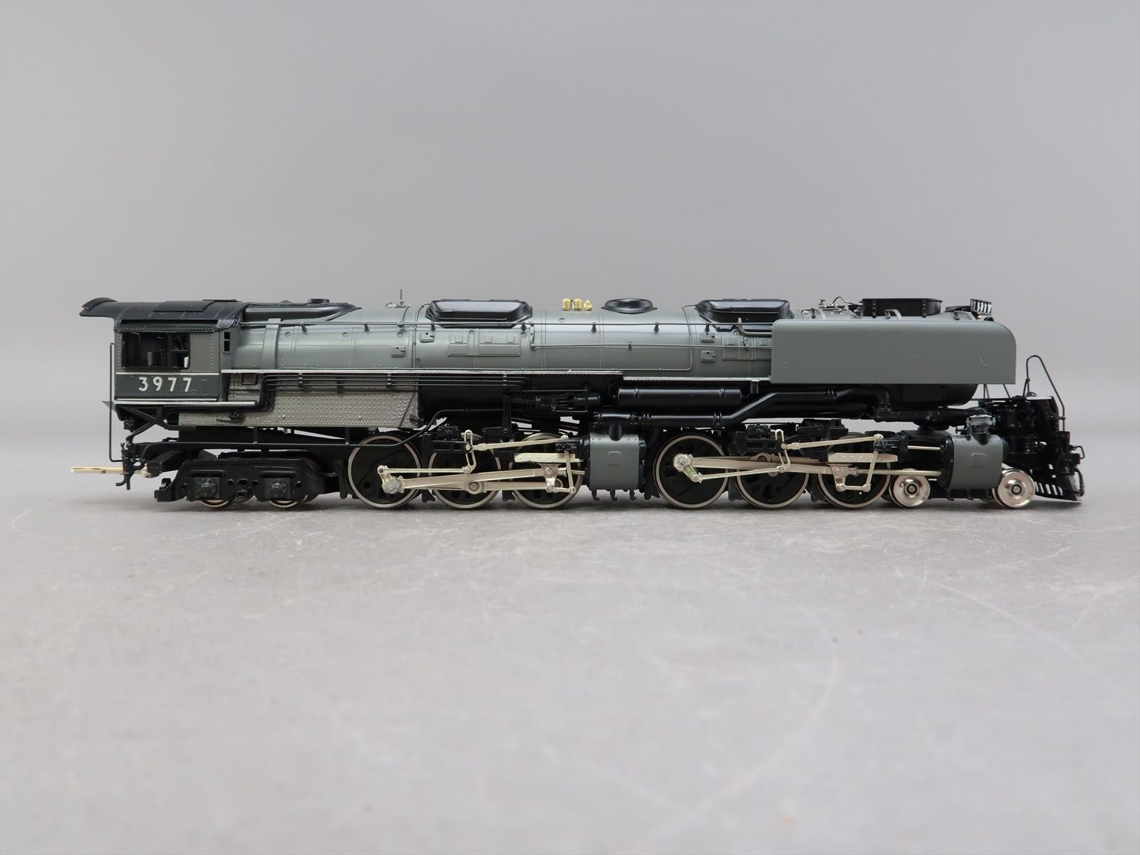 HO Brass Model - Key CS#33 UP Union Pacific 4-6-6-4 Challenger #3977 Oil - F/P Two Tone Gray ...