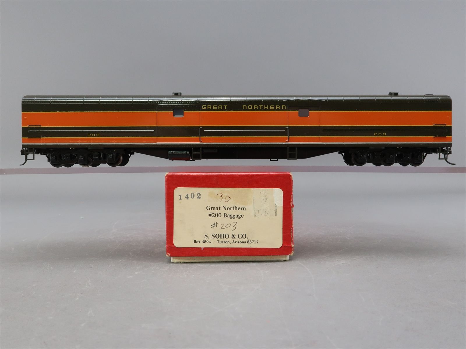HO Brass Model - Soho 1402 GN Great Northern Baggage Car #203 - Custom - 1976 Run - Kumata