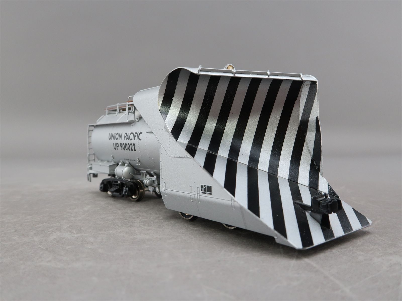 HO Brass Model - OMI 3209.1 UP Union Pacific Double Track Wedge Snow ...