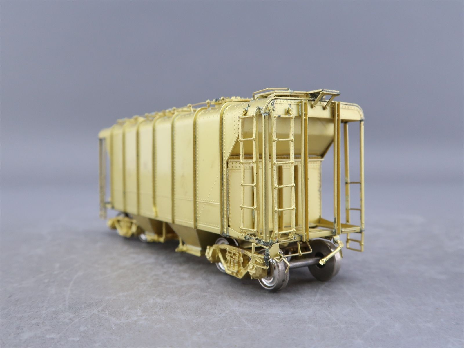 HO Brass Model - OMI 1390 B&O Baltimore & Ohio N-34 Covered Hopper ...