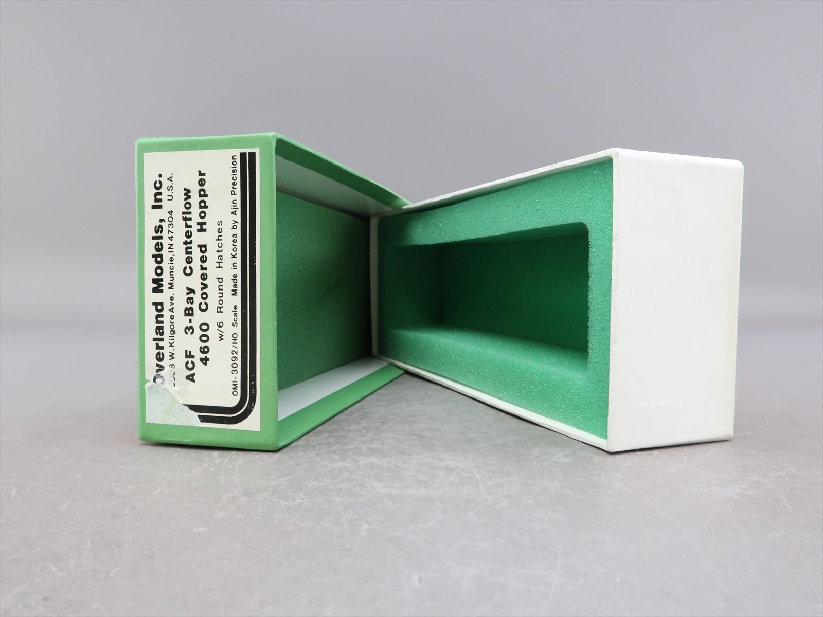 HO Brass Model - OMI 3092 CB&Q Burlington ACF Centerflow Covered Hopper ...