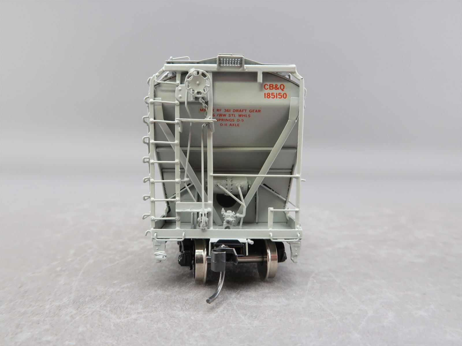 HO Brass Model - OMI 3092 CB&Q Burlington ACF Centerflow Covered Hopper ...