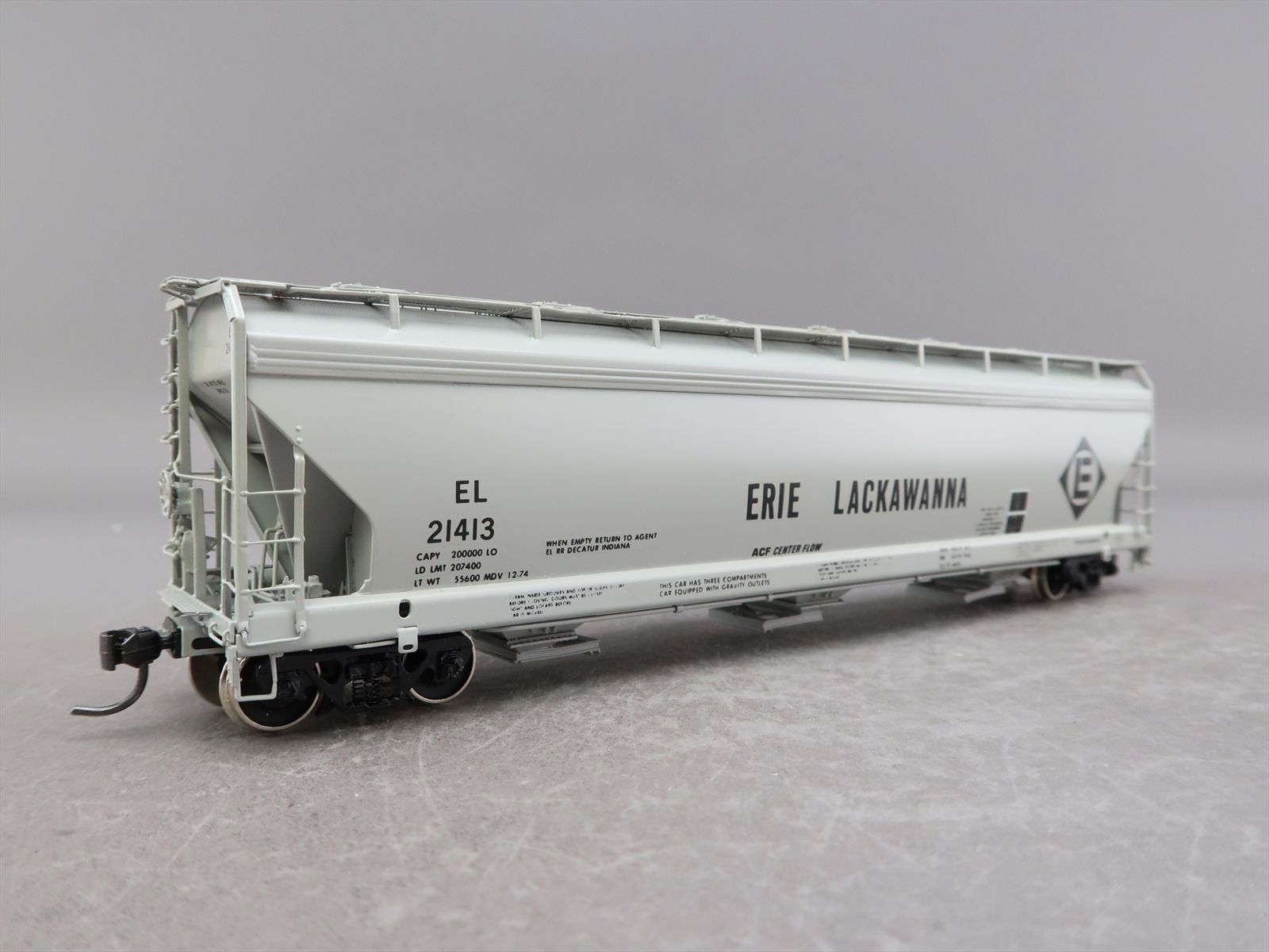 HO Brass Model - OMI 3091 EL Erie Lackawanna ACF 3 Bay Centerflow 4650 ...