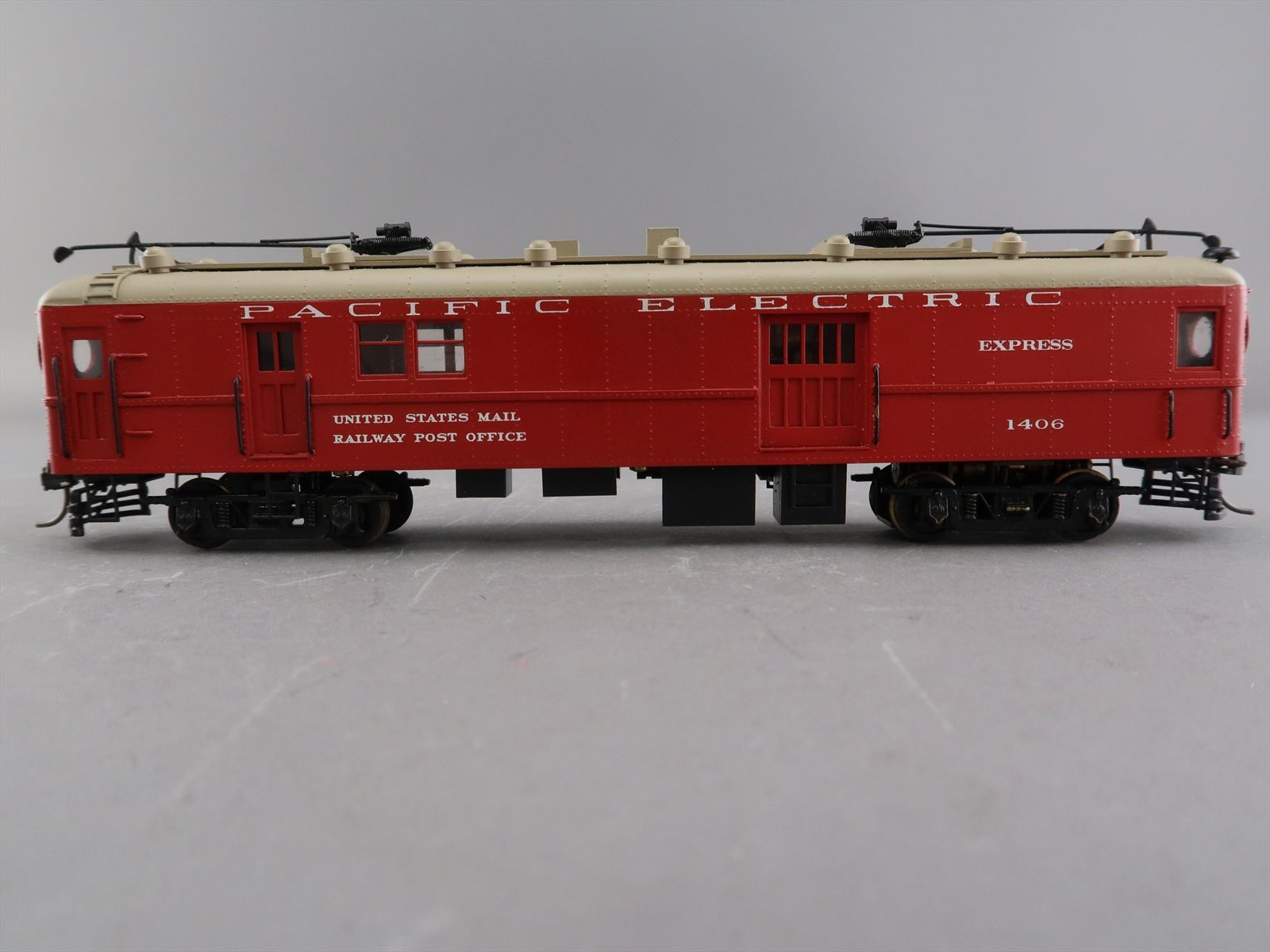 HO Model - Suydam 1406 PE Pacific Electric RPO Interurban Box Motor ...