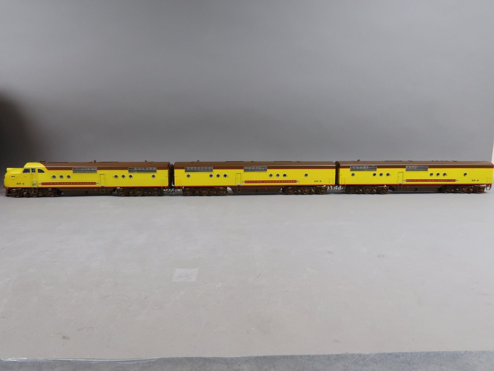 O Brass Model - OMI 0265 + 0266 UP / SP / C&NW COSF City of San ...