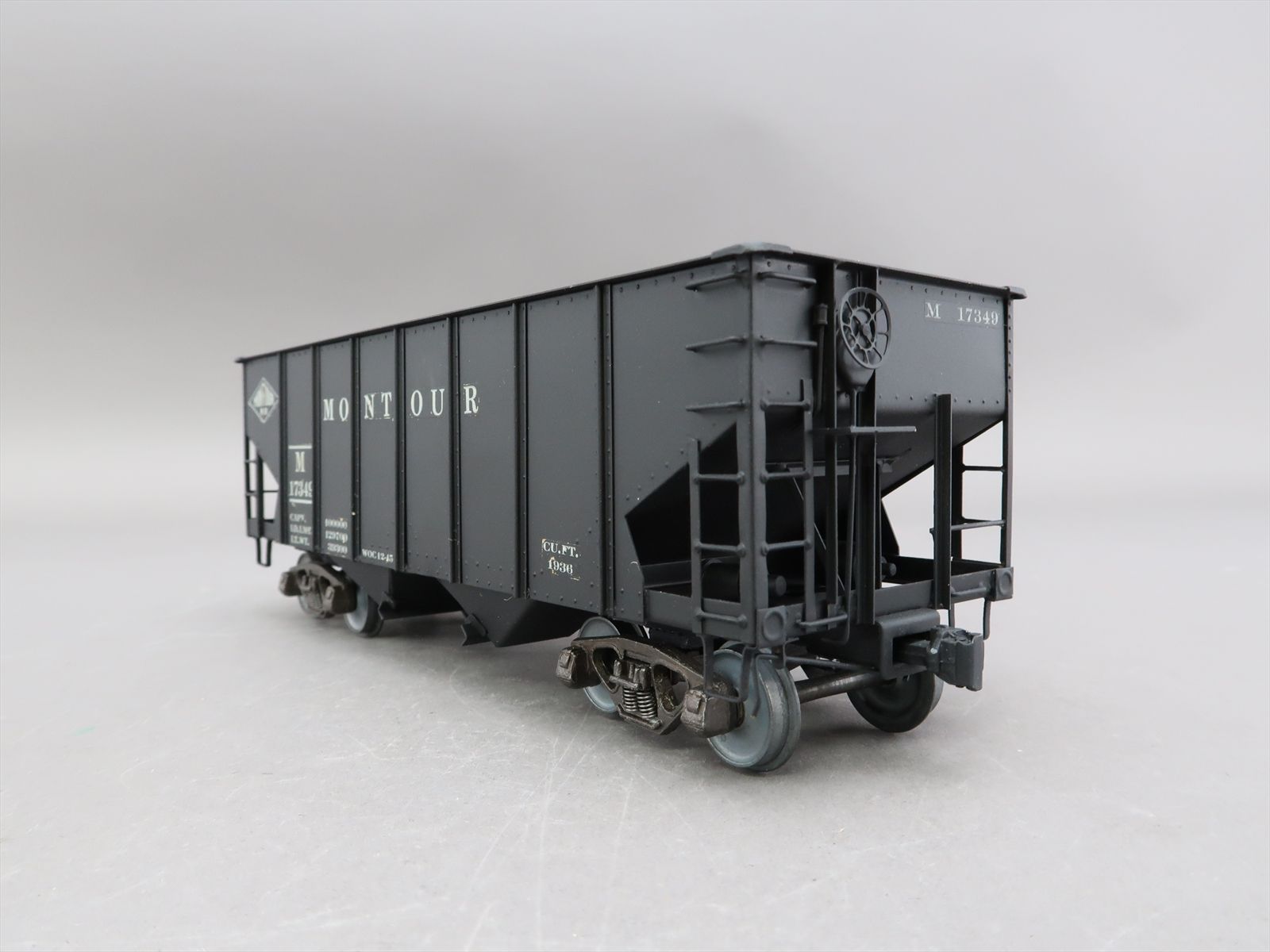 O Brass Model - USH 506 Montour Railroad Twin Hopper Rib Side #17349 ...