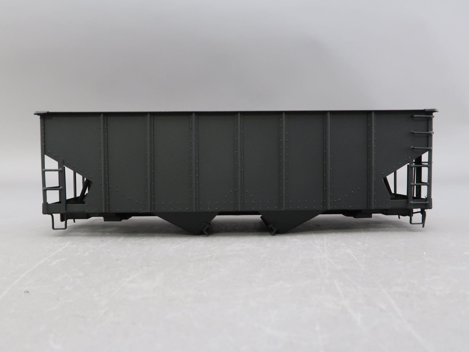O Brass Model - USH 506 Twin Hopper Rib Side Black - Custom ...