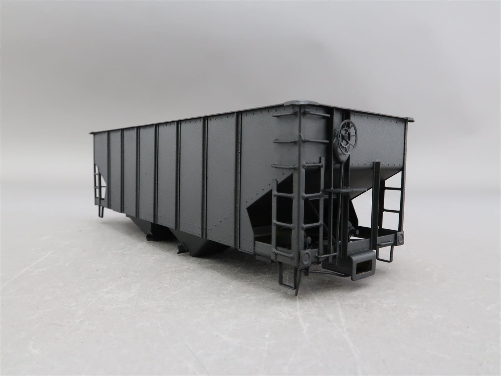 O Brass Model - USH 506 Twin Hopper Rib Side Black - Custom ...