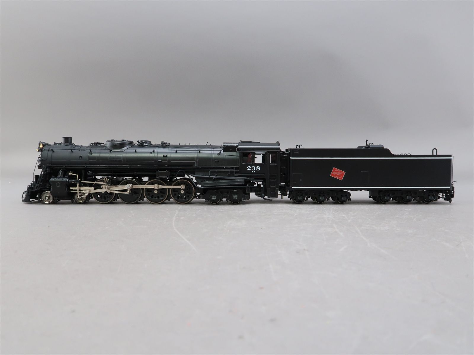 HO Brass Model - OMI 1586.1 Milwaukee S2a 4-8-4 Squared Boiler Front #238 - F/P - 1997 Run - Ajin