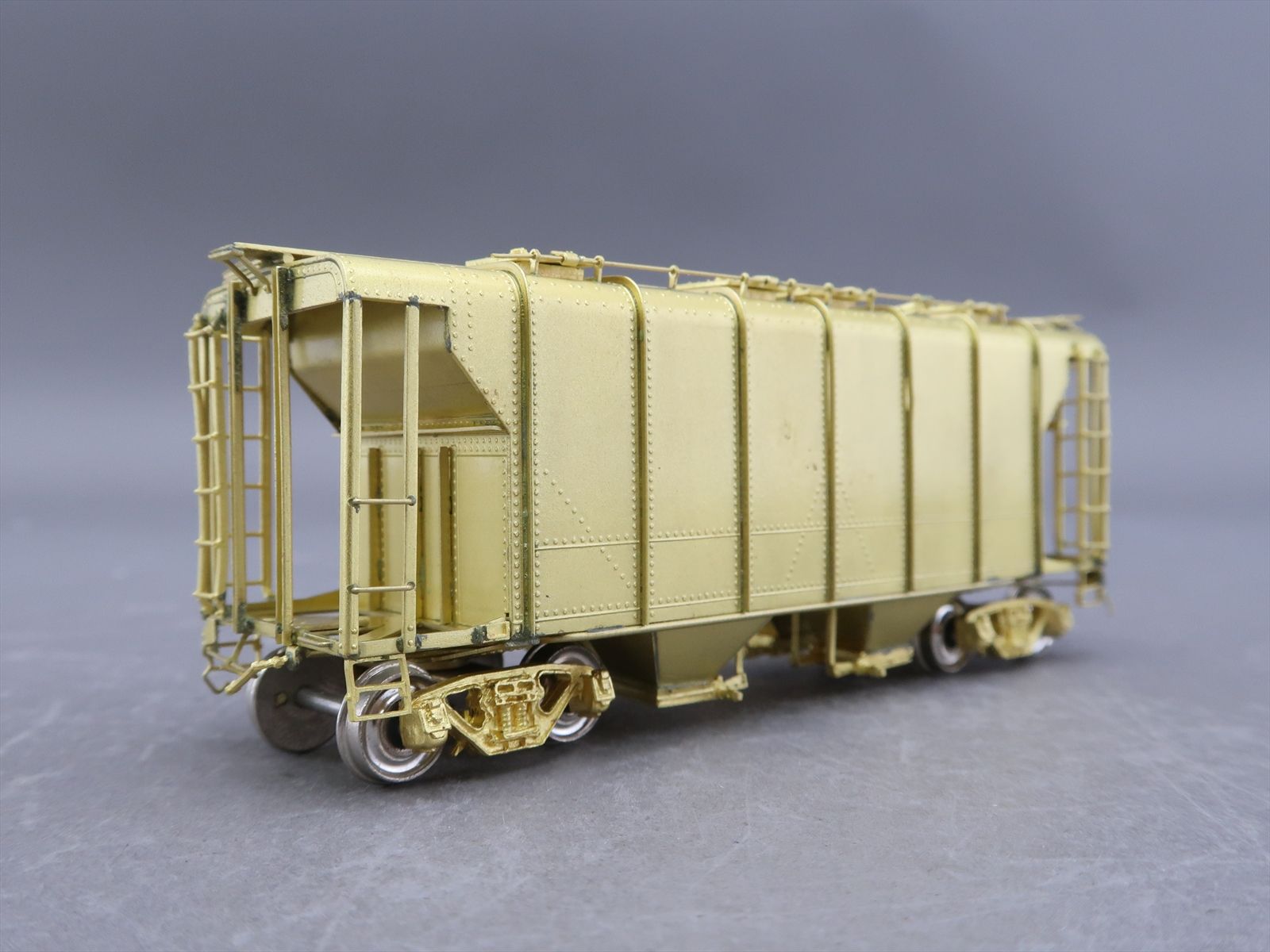 HO Brass Model - OMI 1390 B&O Baltimore & Ohio N-34 Covered Hopper ...