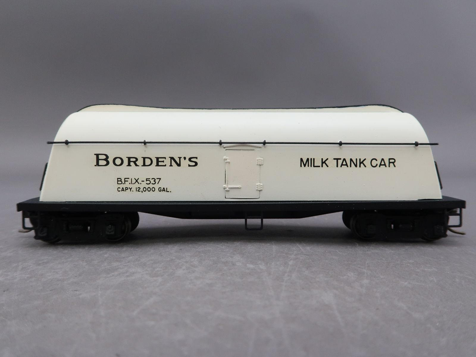 HO Brass Model - NPP BFIX Borden's 12,000 Gallon Milk Tank Car w/ Fin ...