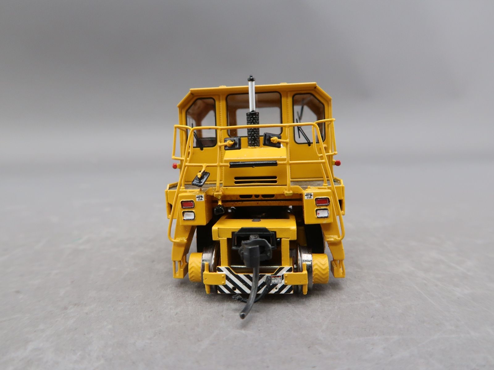 HO Brass Model - OMI 087010146.1 Trackmobile 4850TM Yellow - F/P - 2005 ...