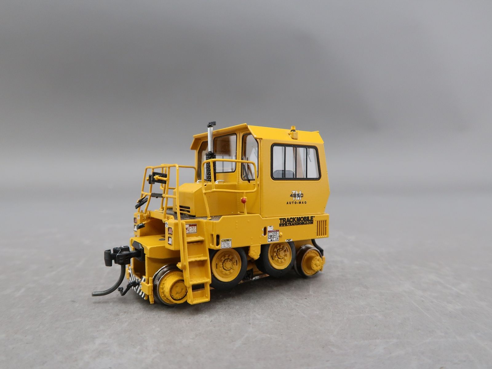 HO Brass Model - OMI 087010146.1 Trackmobile 4850TM Yellow - F/P - 2005 ...