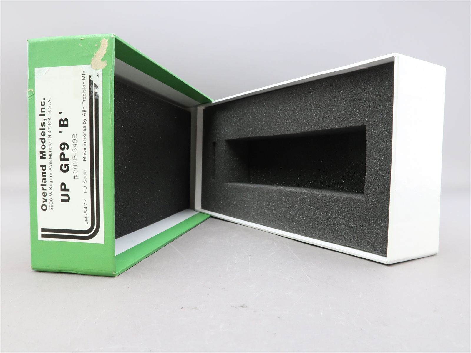 HO Brass Model - OMI 5477 UP Union Pacific GP9 GP9B B Unit #330B ...