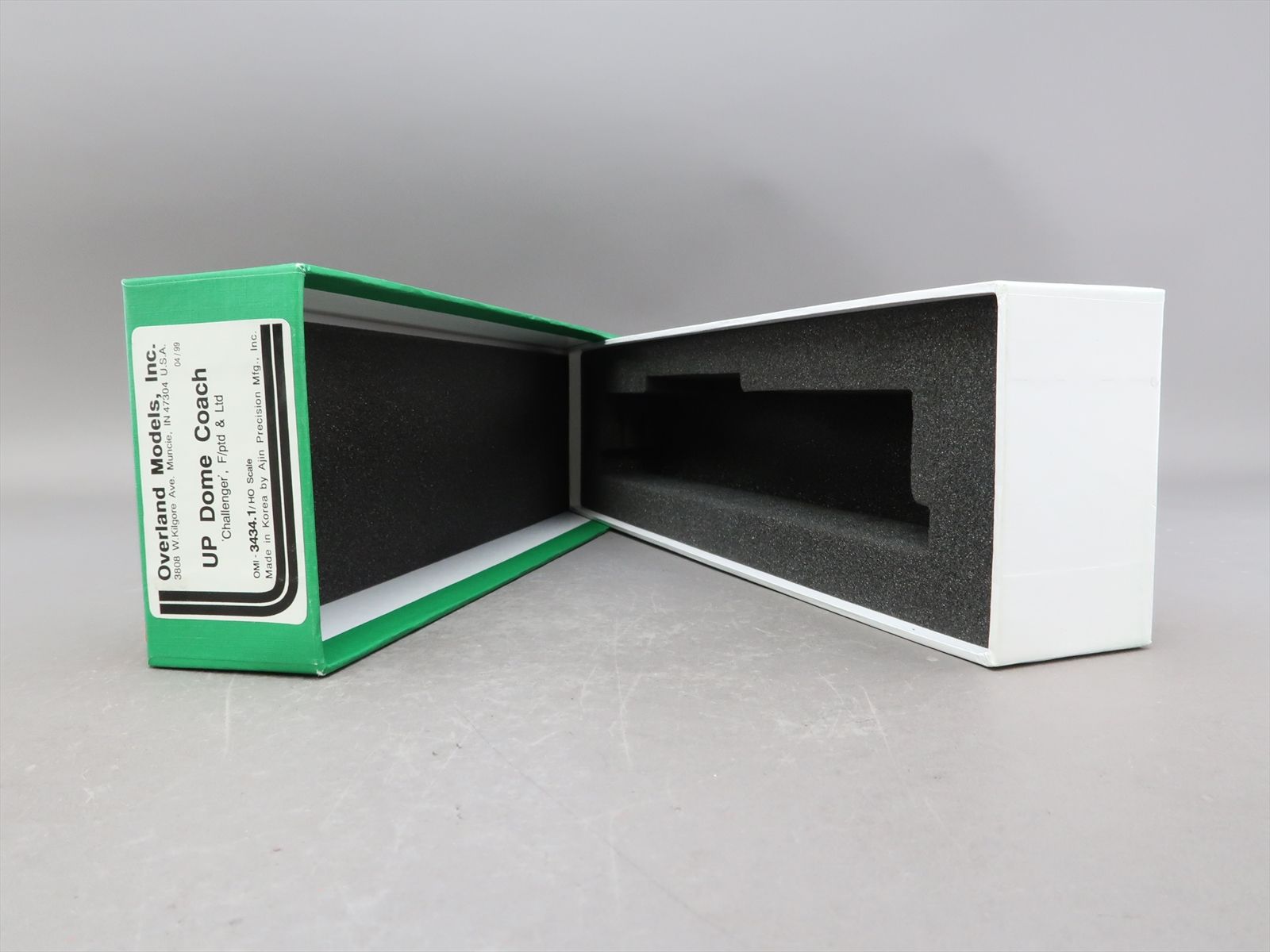 HO Brass Model - OMI 3434.1 UP Union Pacific Dome Coach Challenger ...