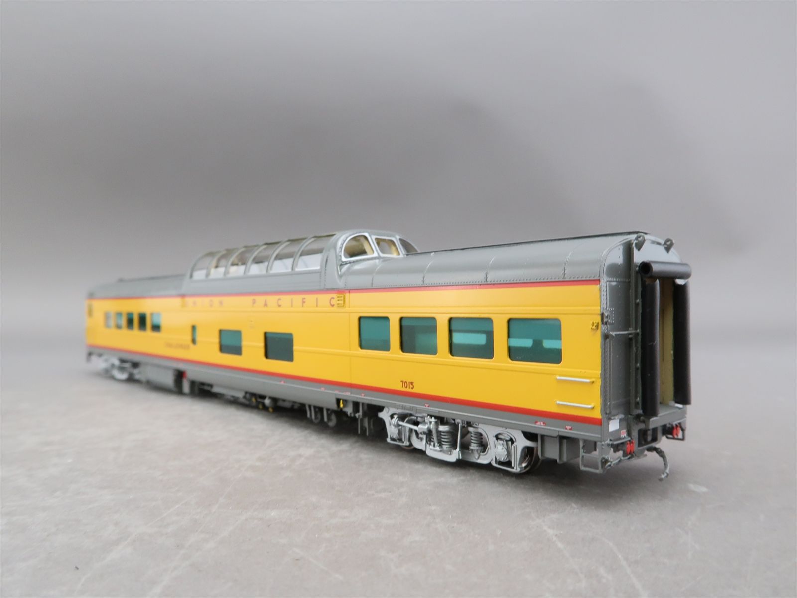 HO Brass Model - OMI 3434.1 UP Union Pacific Dome Coach Challenger ...