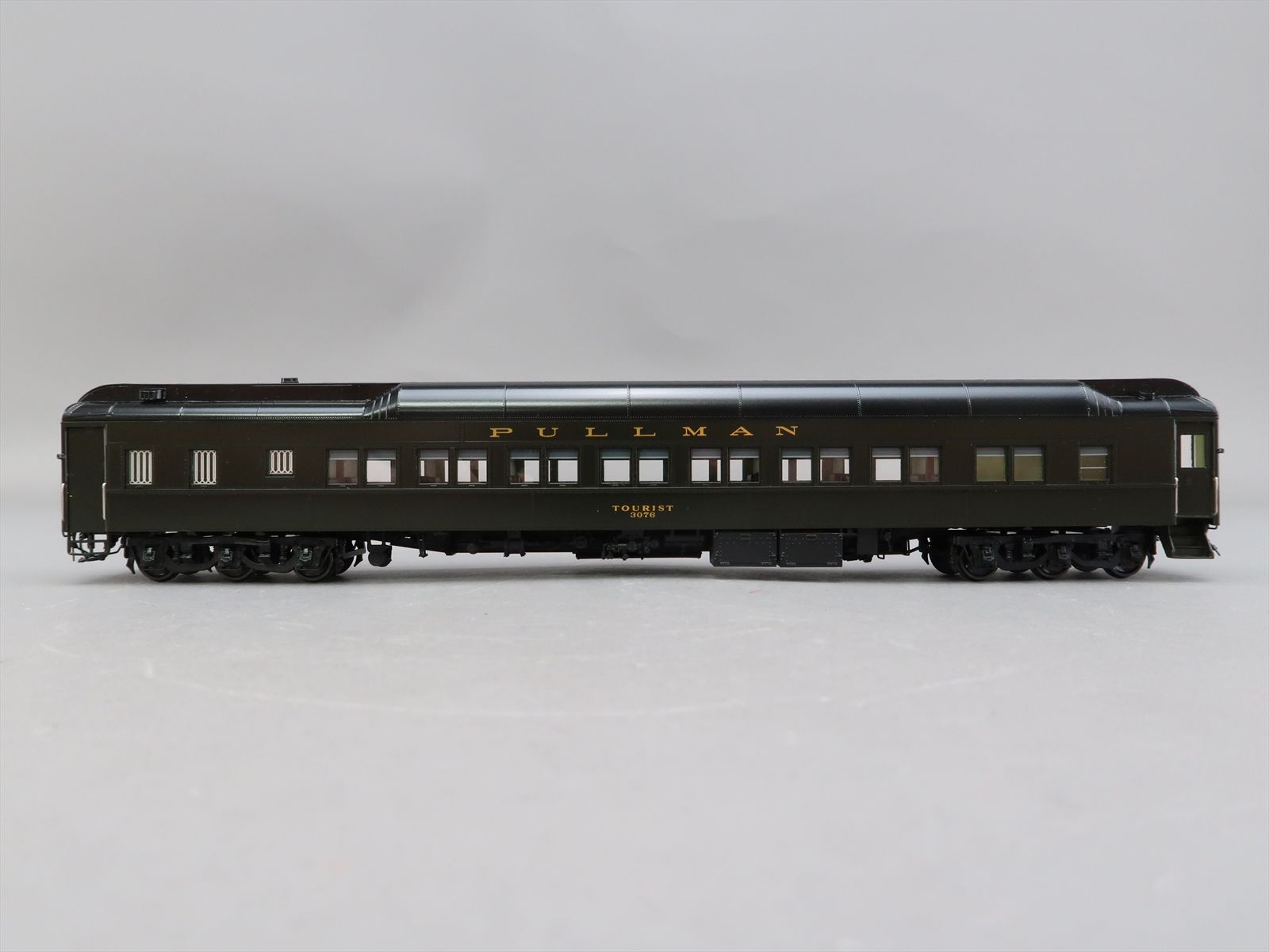 HO Brass Model - TCY 1407a 14 Section Pullman Tourist Sleeper #3076 - F ...