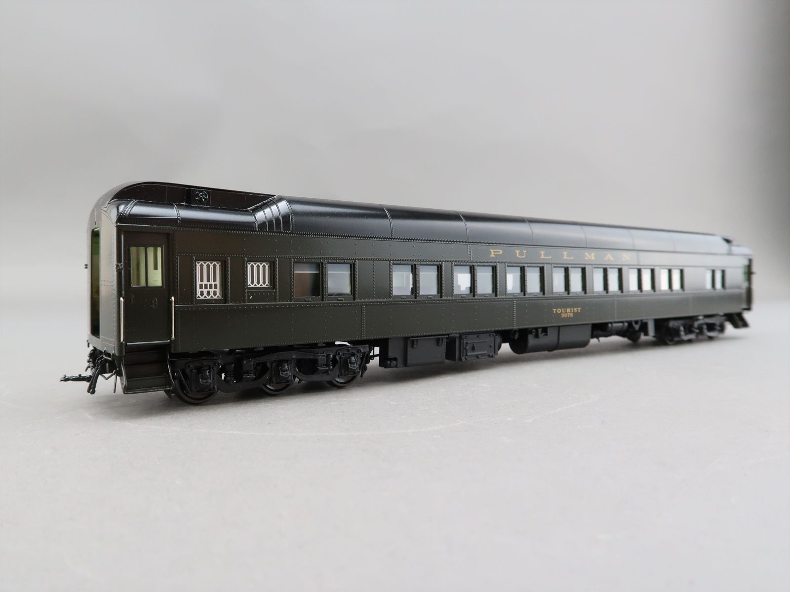 HO Brass Model - TCY 1407a 14 Section Pullman Tourist Sleeper #3076 - F ...