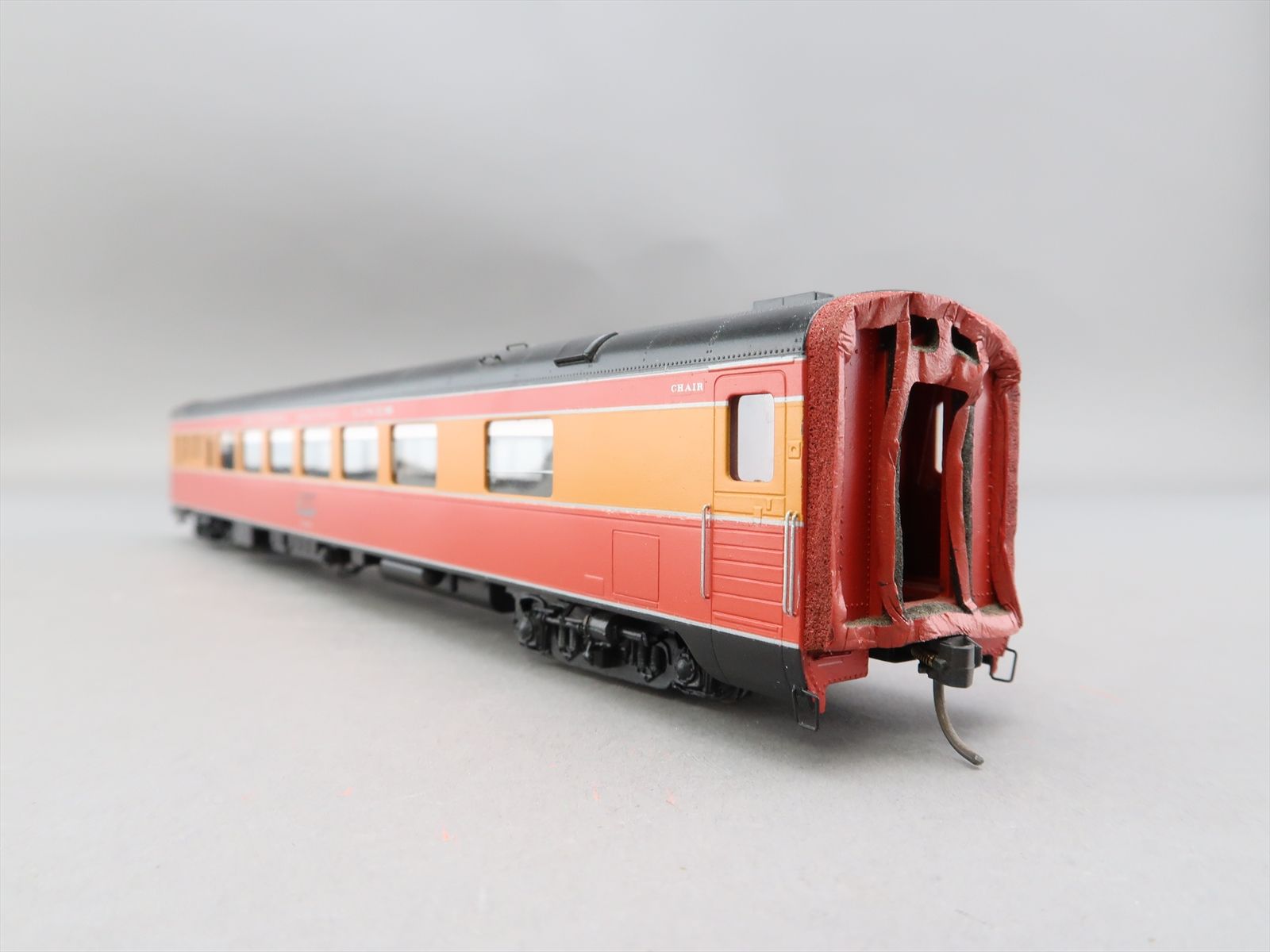 HO Brass Model - TCY 0052 SP Southern Pacific 48-Seat Chair Car Unskirted Shasta Daylight #2389 ...