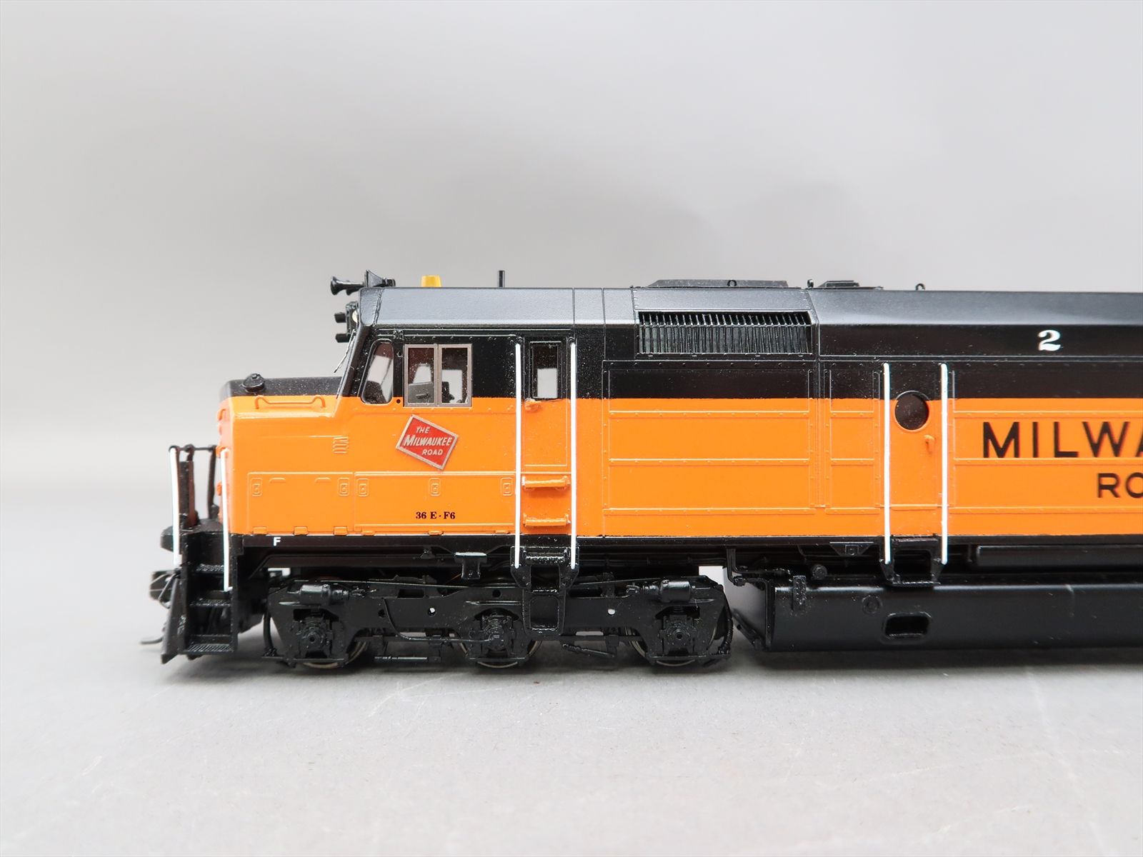 HO Brass Model - OMI 5677.1 Milwaukee Road FP45 1970 Era Freight Orange / Black #2 - F/P - 1998 ...