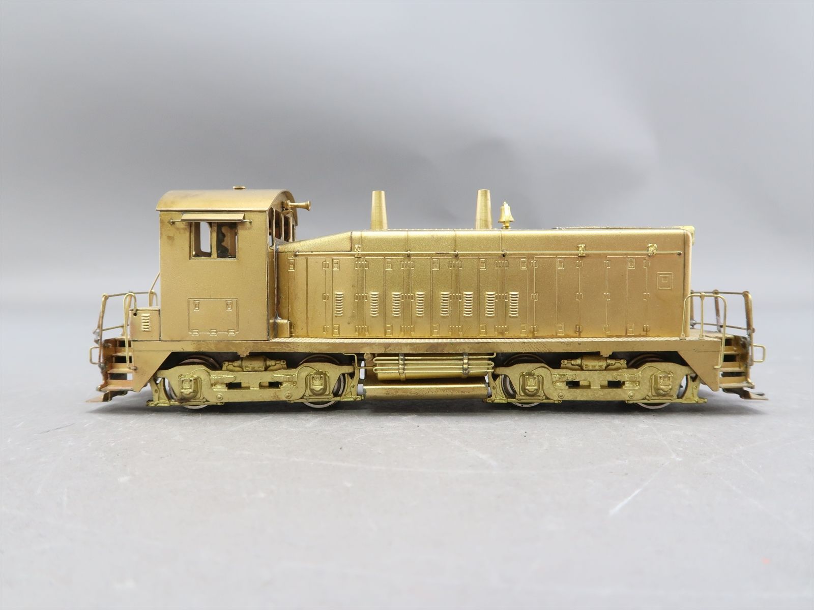 HO Brass Model - Oriental 0467 EMD SW-9 1200 HP Phase II Diesel ...