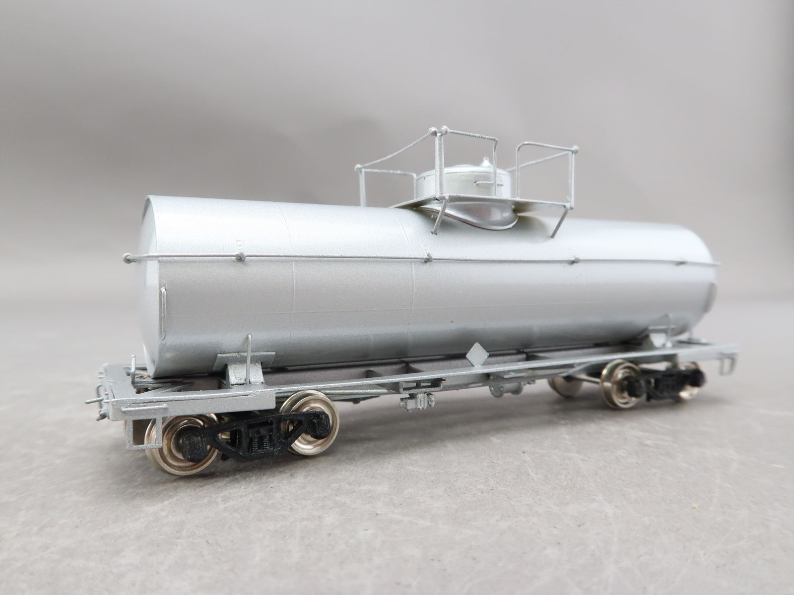 HO Brass Model - PSC 15666 SOVX Mobilgas 10,000 Gallon Tank Car - F/P ...