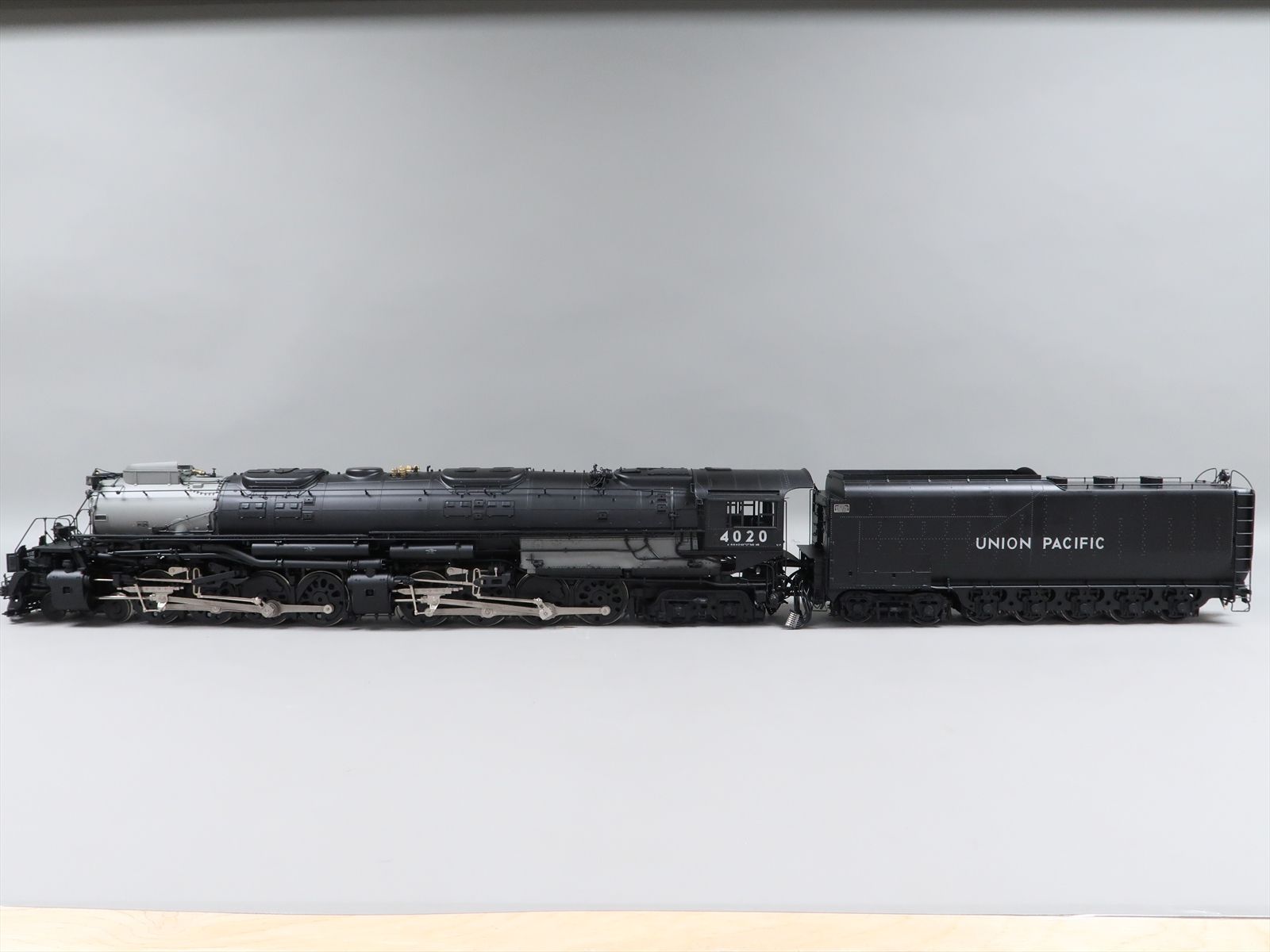 Gauge 1 Brass Model Train - FAM Fine Art Models UP Union Pacific 4-8-8 ...