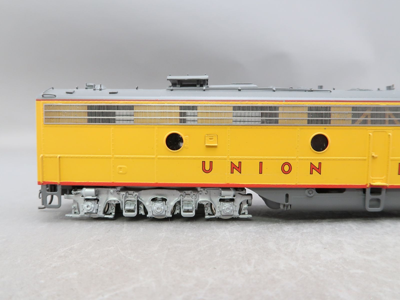 HO Brass Model - CIL 2121.2B UP Union Pacific EMD E9 E9B - F/P - 1994 ...