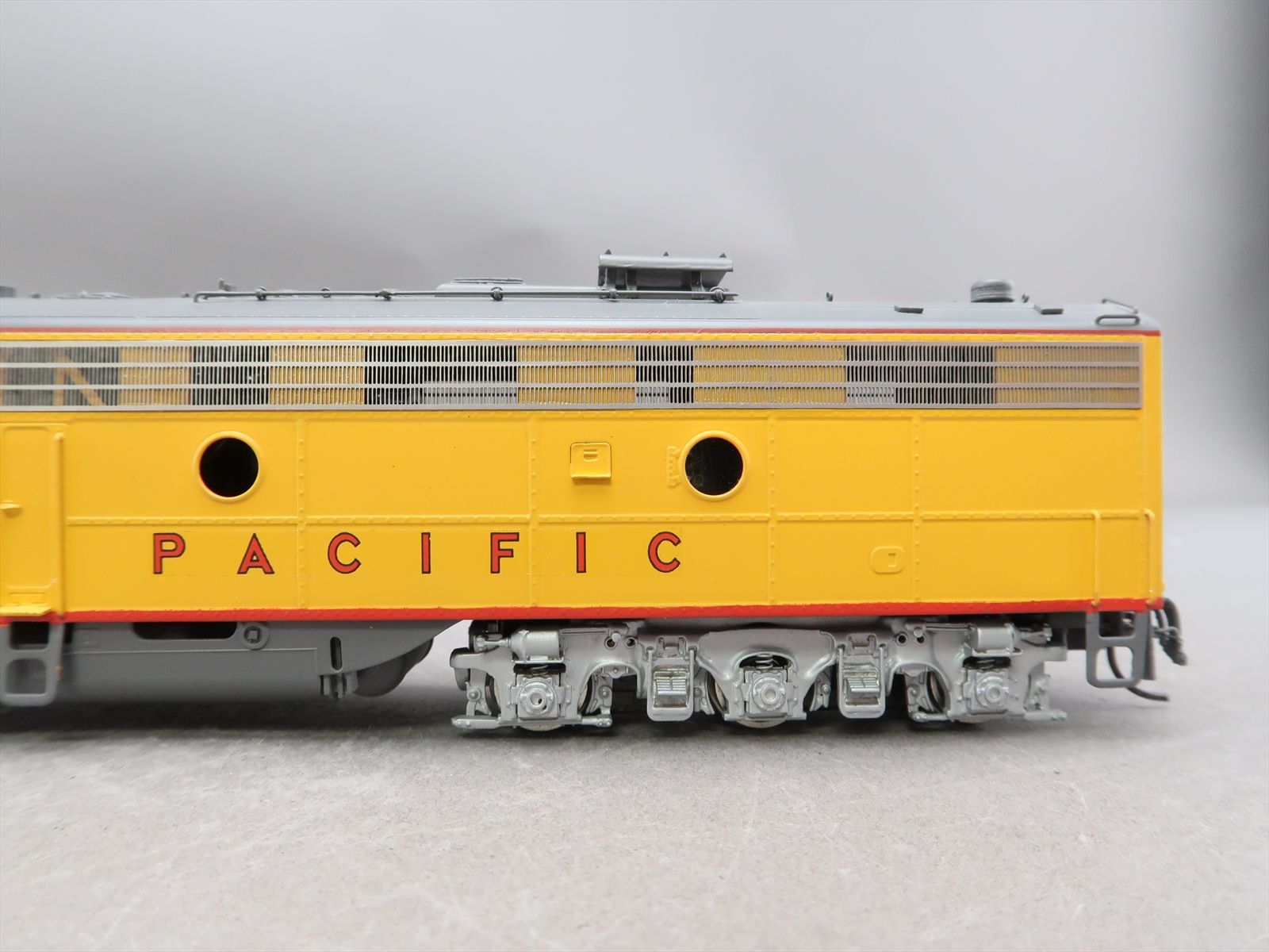 HO Brass Model - CIL 2121.2B UP Union Pacific EMD E9 E9B - F/P - 1994 ...