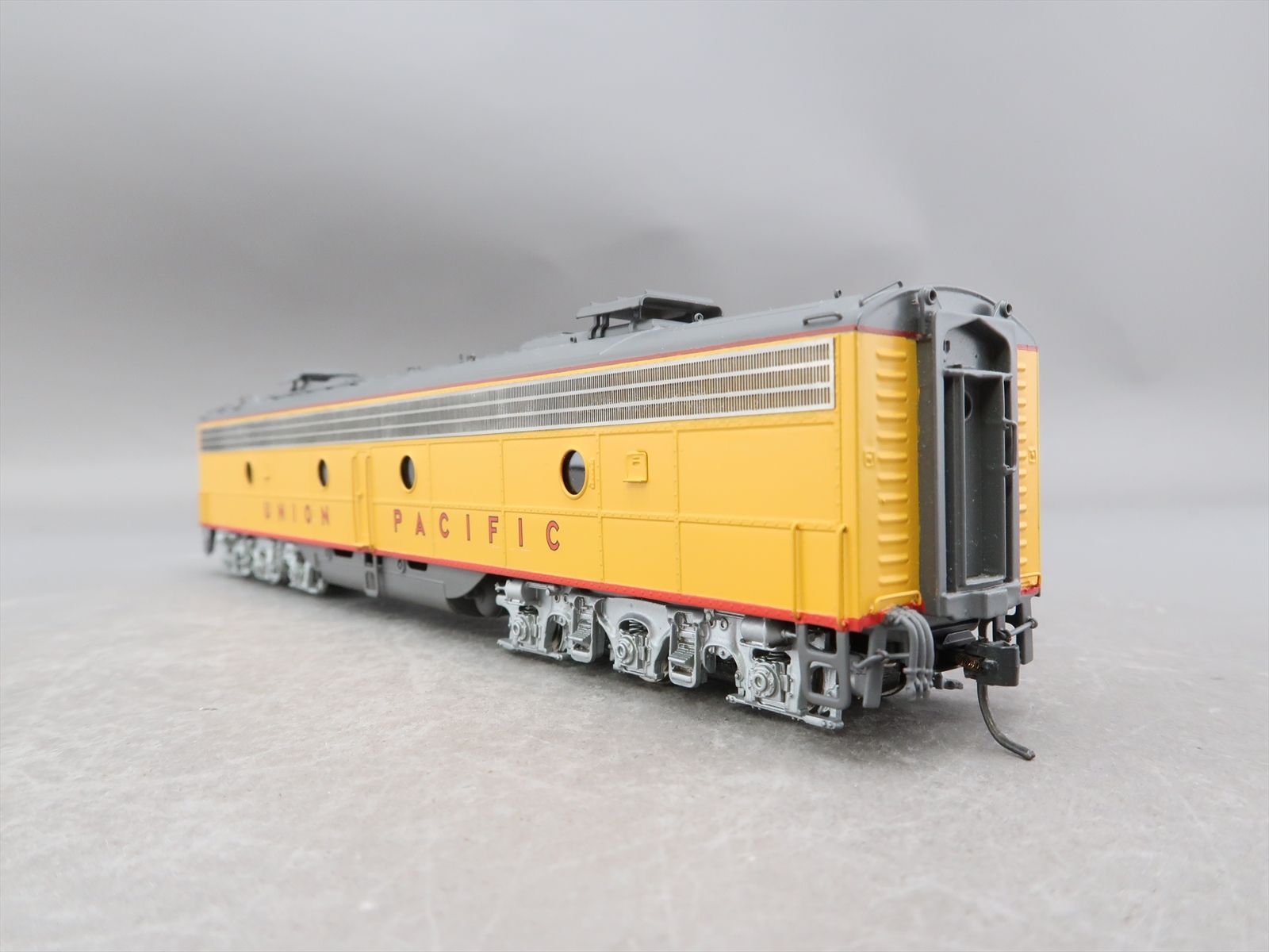 HO Brass Model - CIL 2119.2B UP Union Pacific EMD E8 E8B - F/P - 1994 ...