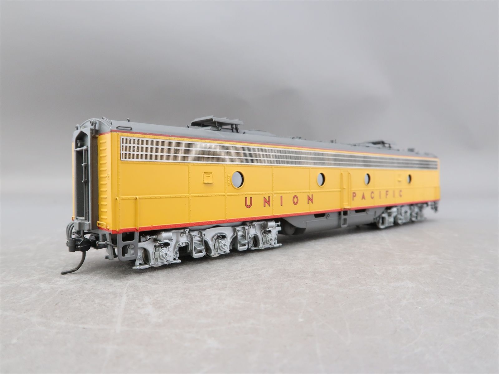 HO Brass Model - CIL 2119.2B UP Union Pacific EMD E8 E8B - F/P - 1994 ...