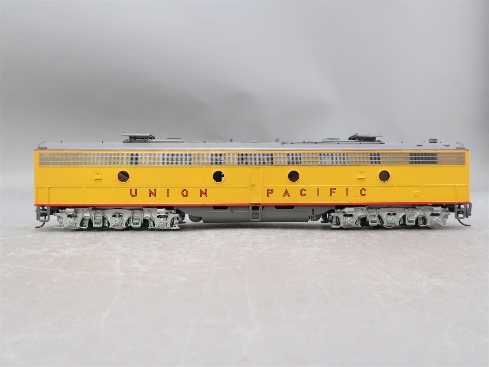 HO Brass Model - CIL 2119.2B UP Union Pacific EMD E8 E8B - F/P - 1994 ...