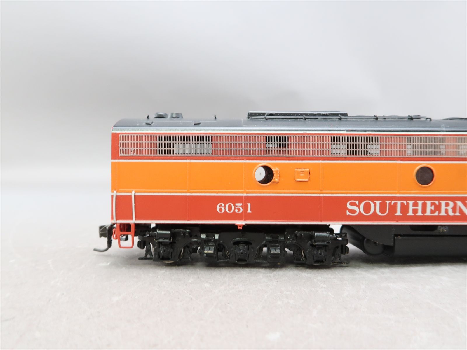 HO Brass Model - OMI 6041 SP Southern Pacific E9 E9A #6051 - Custom - 1989 Run - Ajin