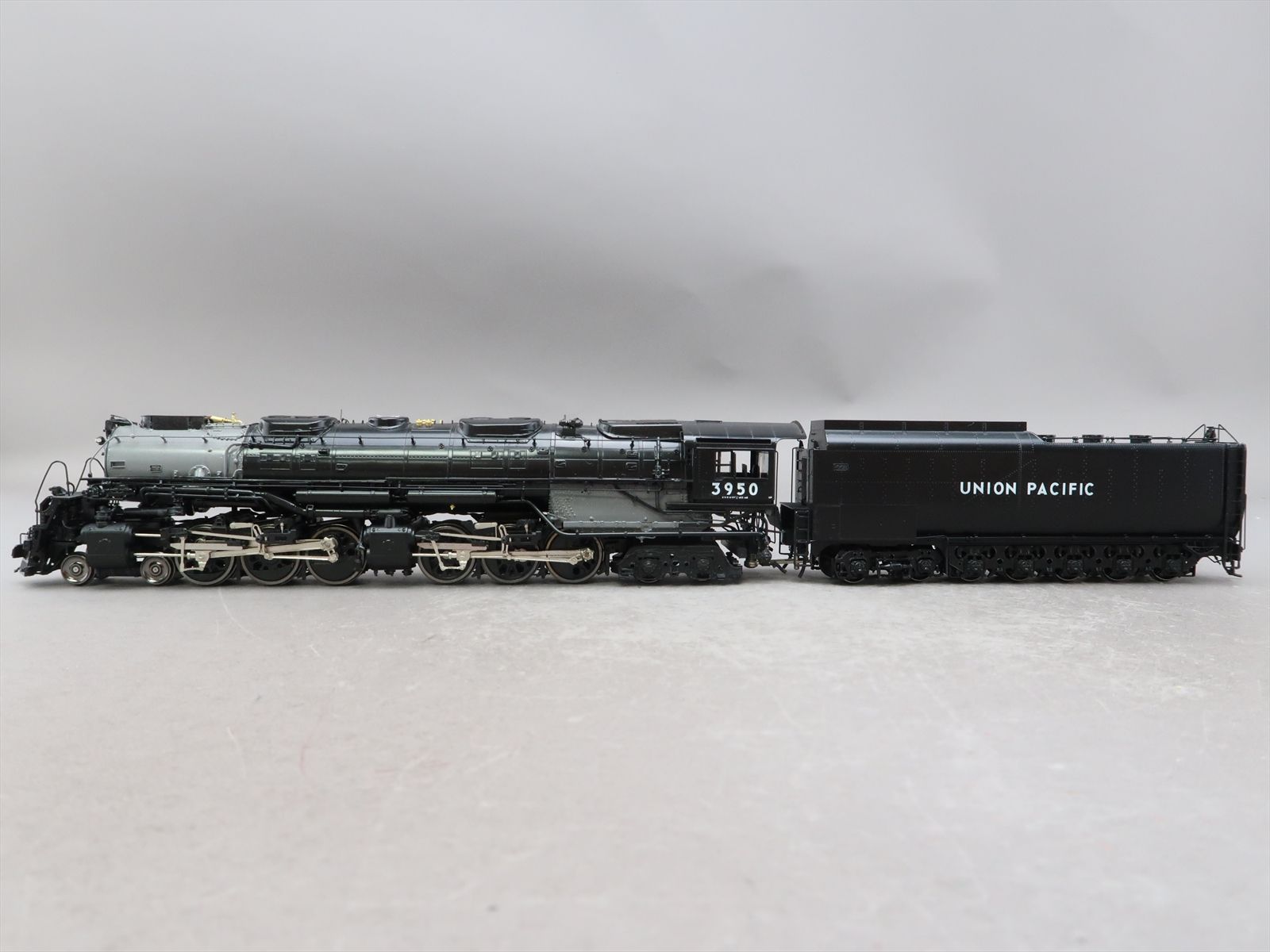 HO Brass Model - OMI 1593.1 UP Union Pacific 4-6-6-4 Coal #3950 - F/P ...