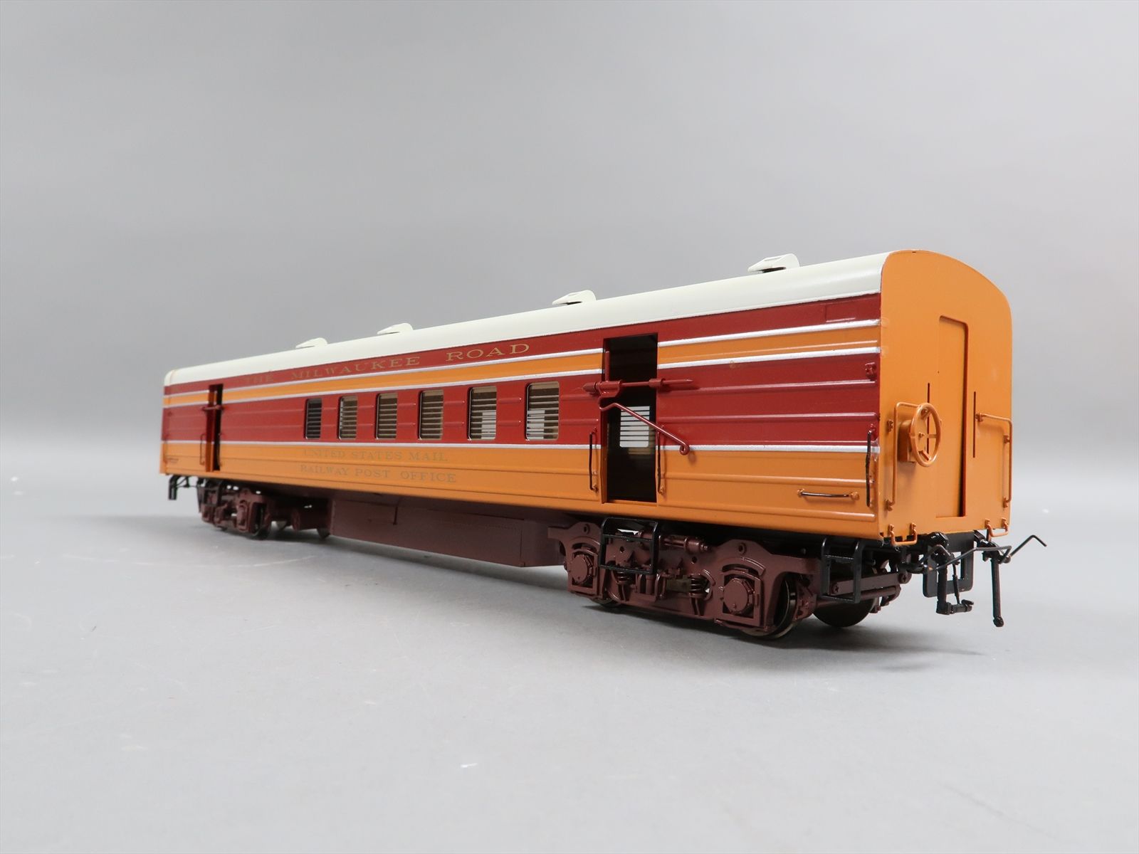 O Brass Model - PSC 16961-1 Milwaukee Road 1939 Hiawatha 60' RPO #2151 ...