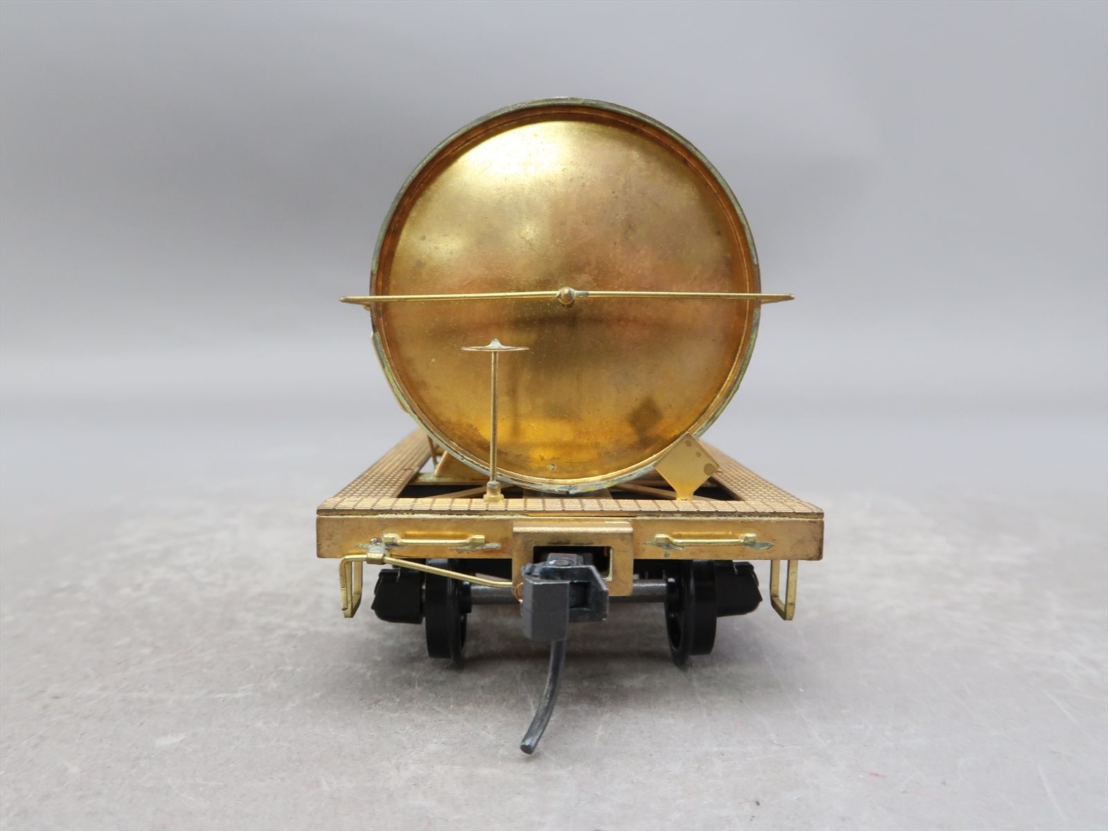 O Brass Model - USH 301 8000 Gallon Single Dome Tank Car - Unpainted - KTM