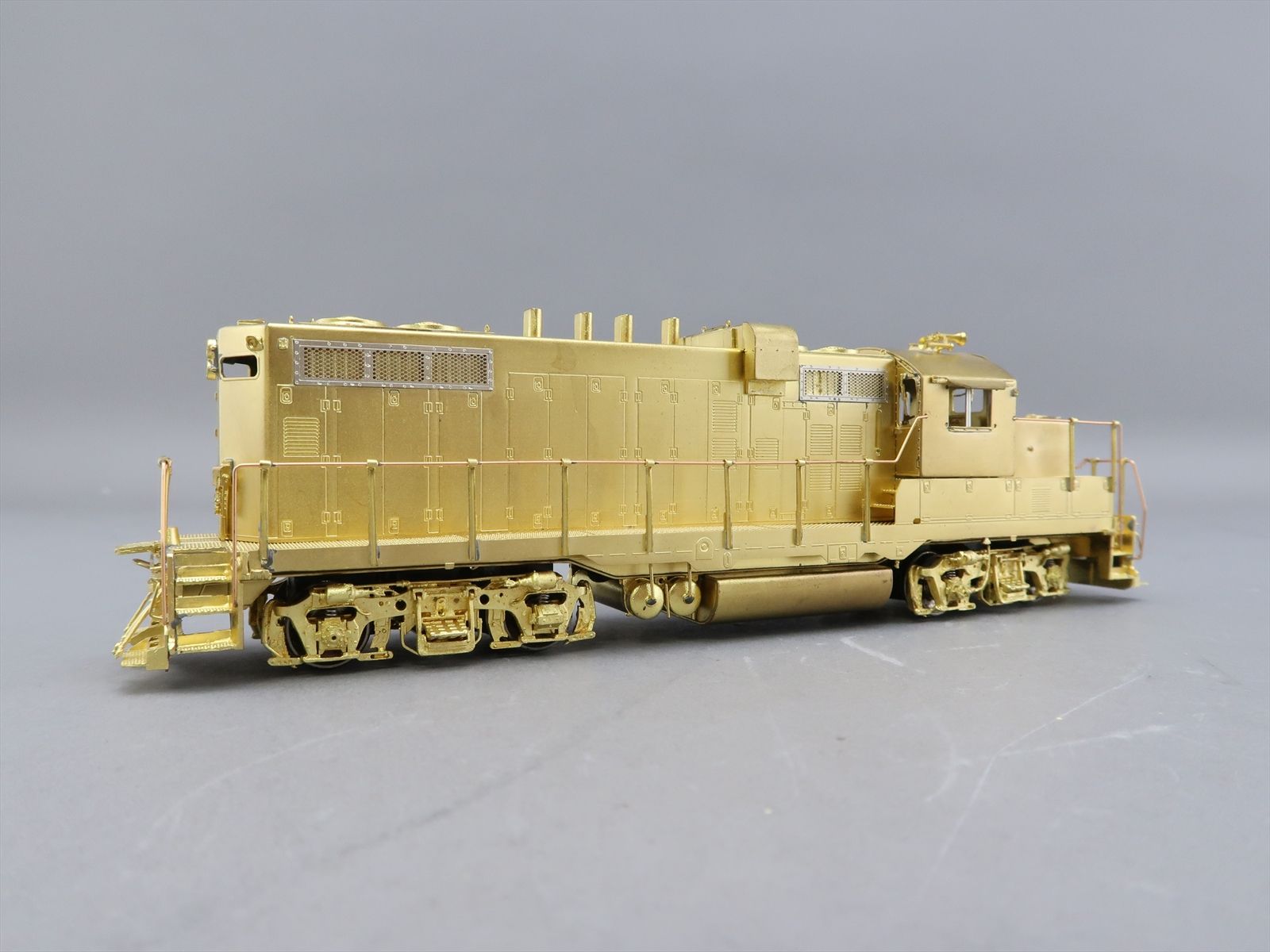 HO Brass Model - OMI 5615 ICG Illinois Central Gulf GP10 #8000-8300 ...