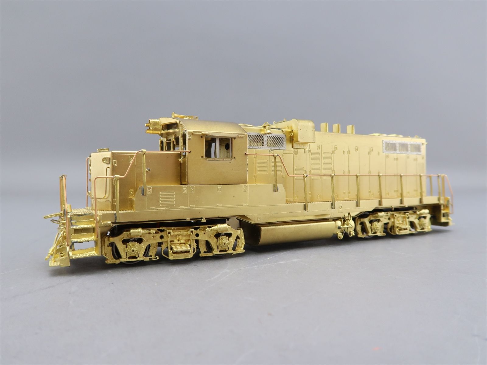 HO Brass Model - OMI 5615 ICG Illinois Central Gulf GP10 #8000-8300 ...