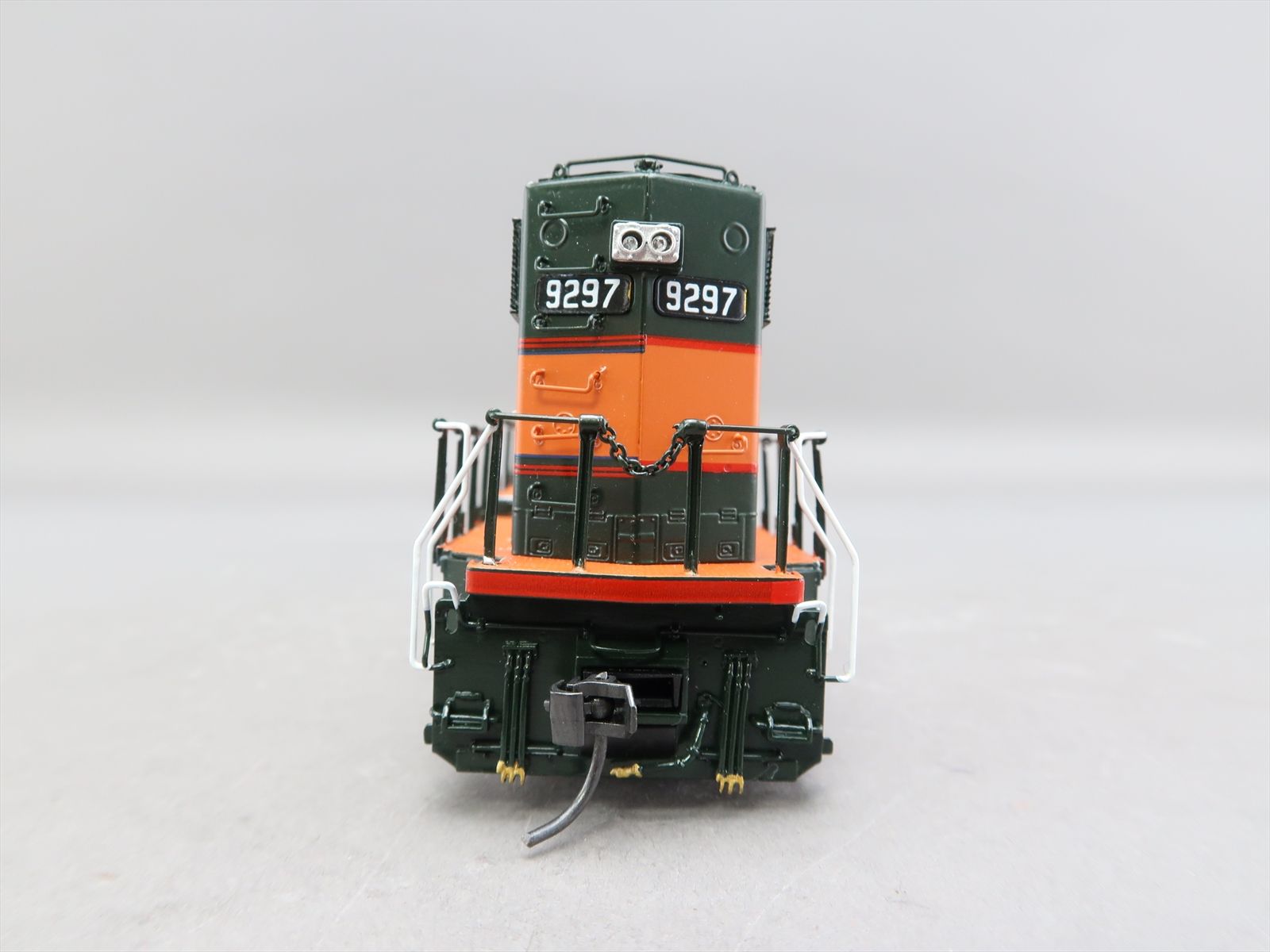 HO Brass Model - OMI 5836.4 BN Burlington Northern Experimental Scheme #9297 - F/P - 1998 Run - Ajin