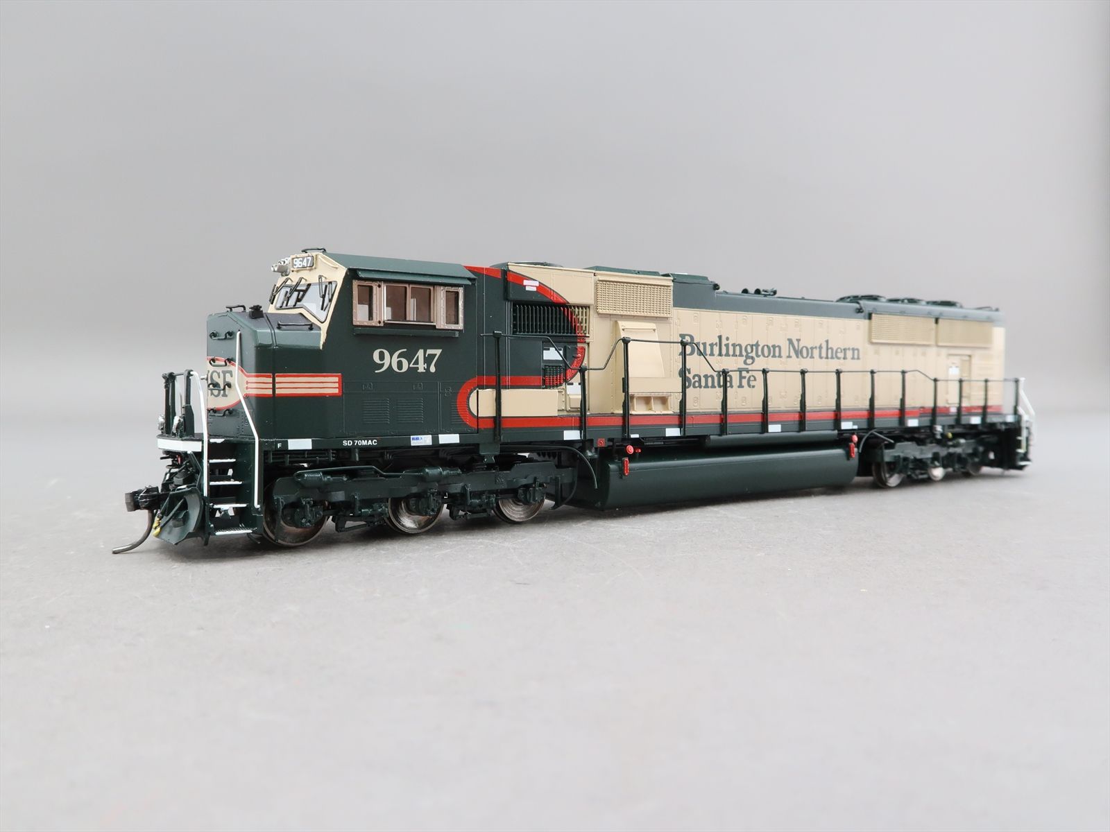 HO Brass Model - OMI 6609.2 BNSF Burlington Northern Santa Fe SD70MAC #9647 Experimental ...
