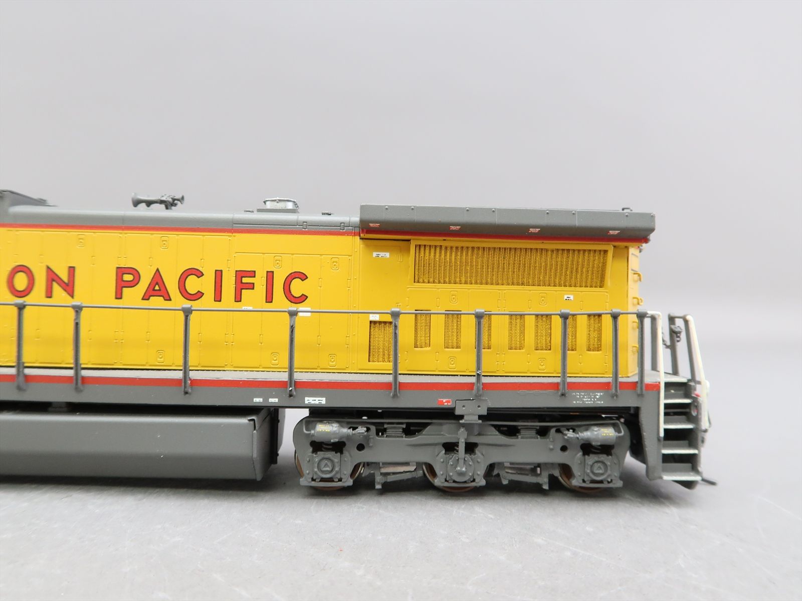 HO Brass Model - OMI 5135 UP Union Pacific Dash 8-40C #9133 - Custom by ...