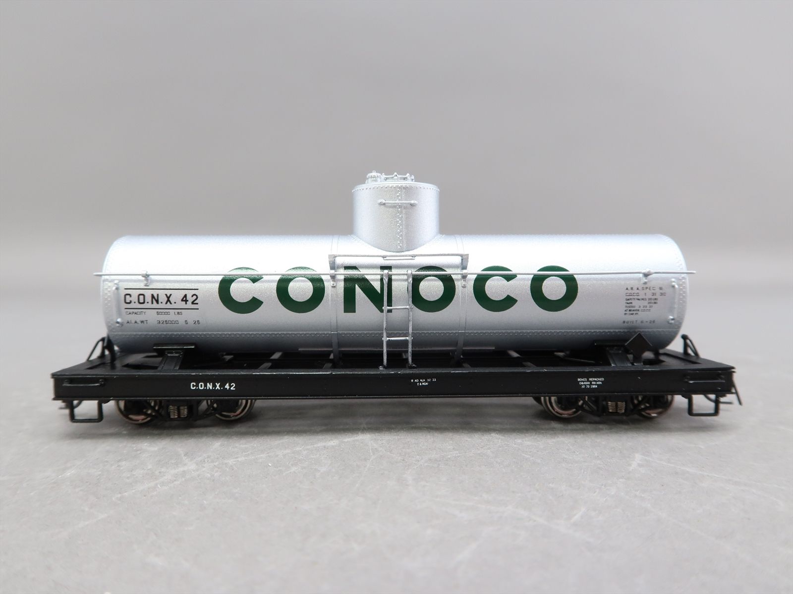HOn3 Brass Model - DP 3073.1 CONX Conoco Tank Car #42 Wide Dome - F/P Silver - 2019 Run - Juwon