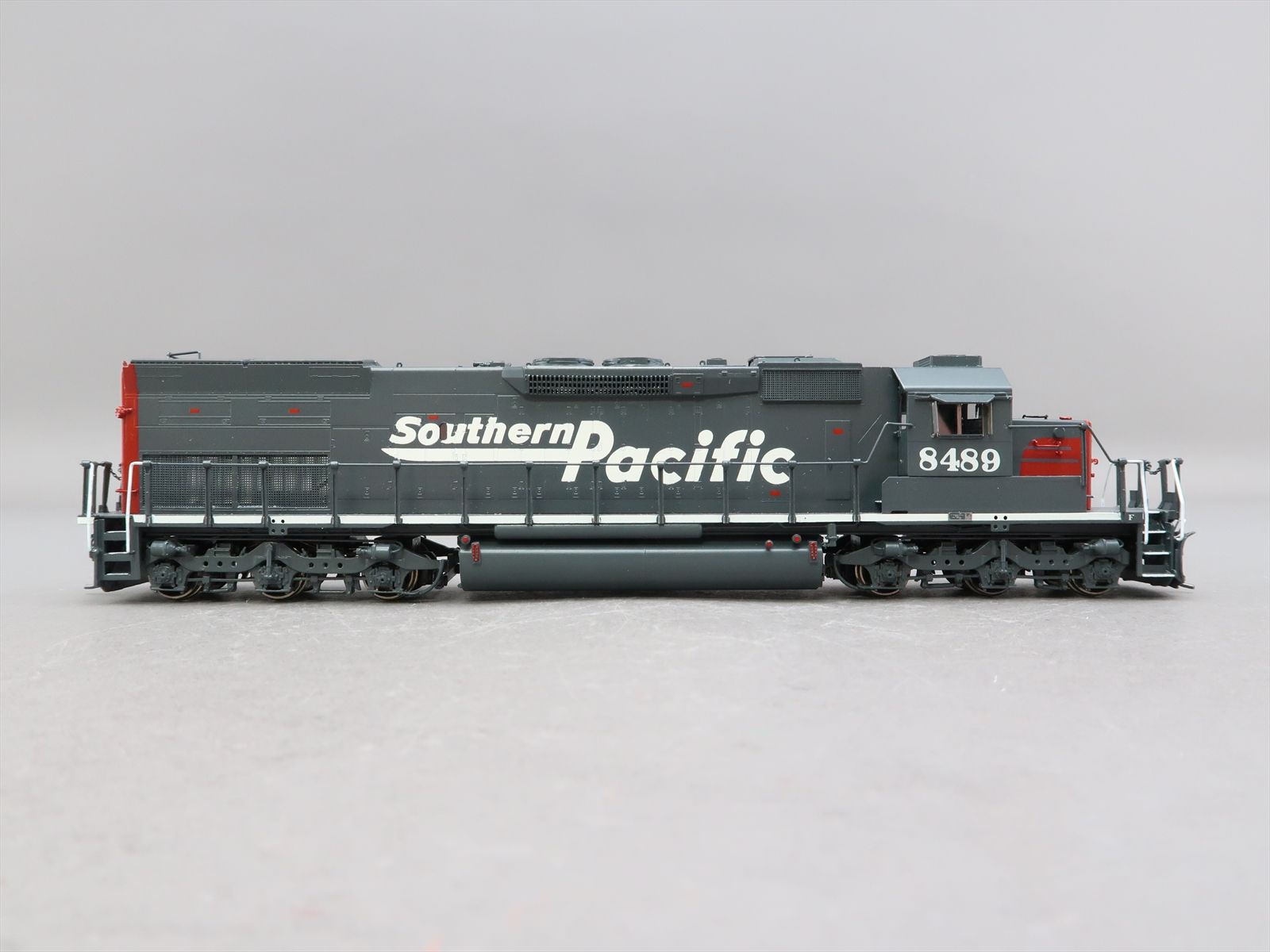 HO Brass Model - OMI 6275.1 SP Southern Pacific Road SD40T-2 Diesel #8489 - F/P - 1994 Run - Ajin
