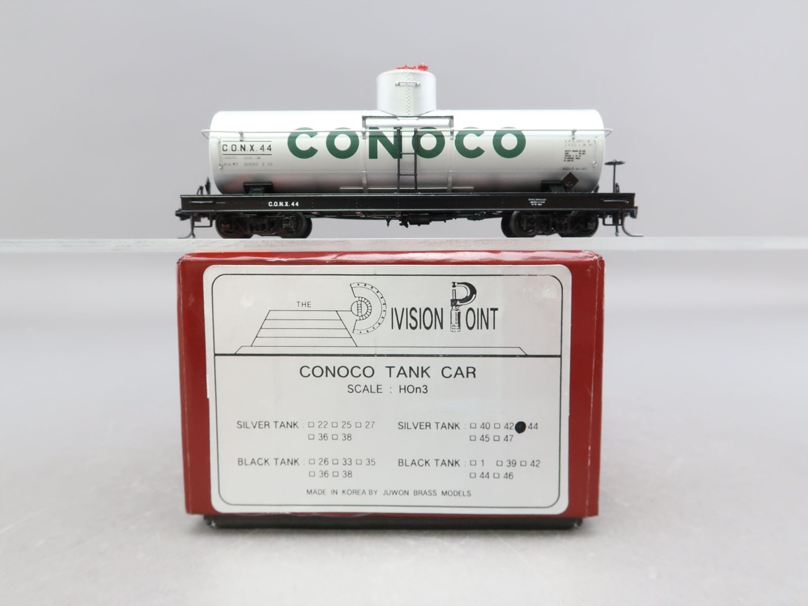 HOn3 Brass Model - DP CONX Conoco Tank Car Green Lettering #44 - F/P - 2003 Run - JuWon