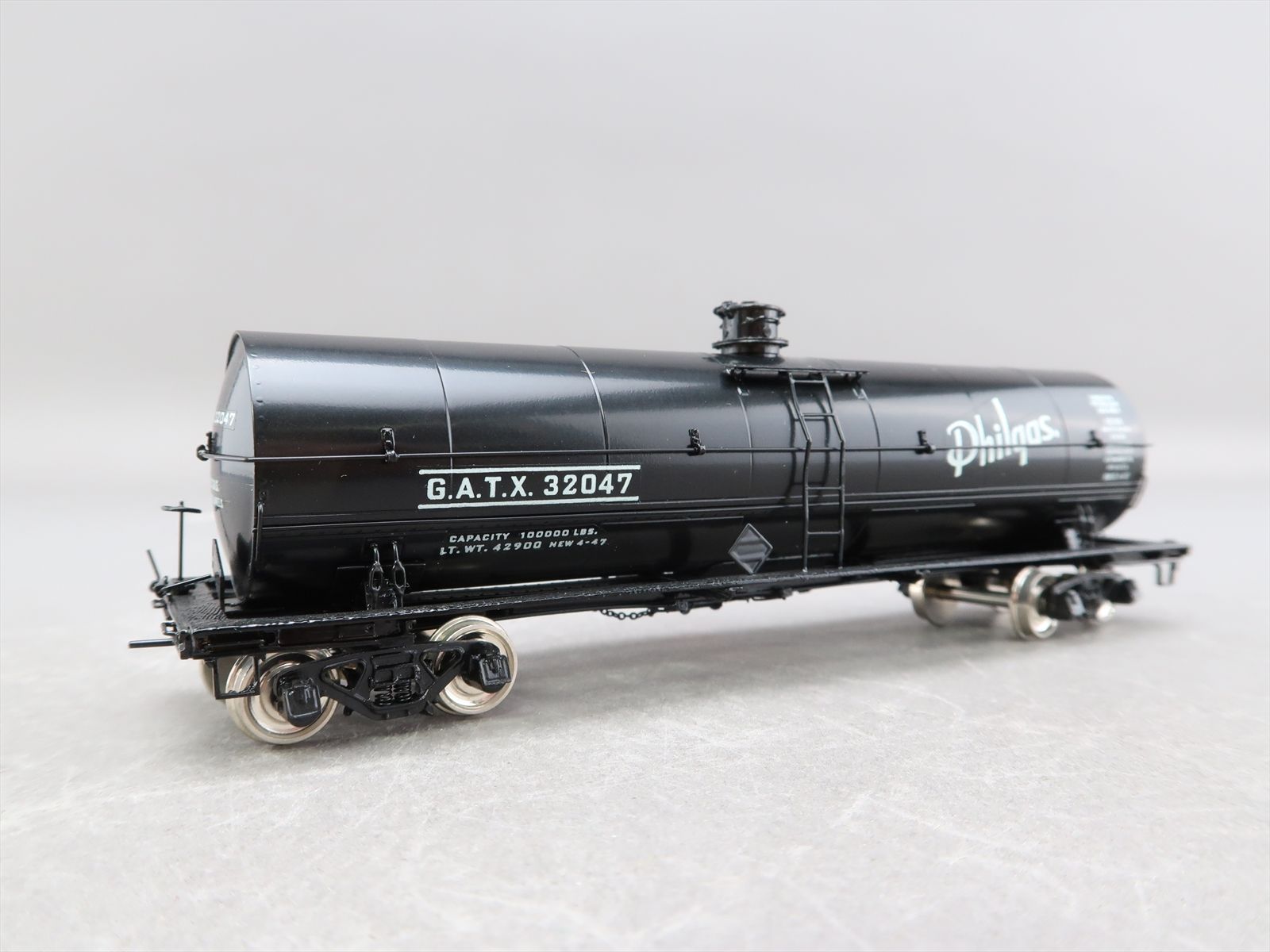 HO Brass Model - OMI 3028.1 GATX L.P. Tank Car Philgas #32047 - F/P ...