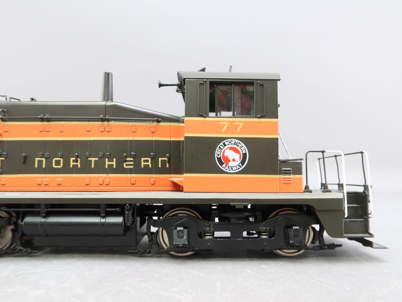 O Brass Model - PSC 16685-1 GN Great Northern SW 1 Phase III #77 - F/P ...