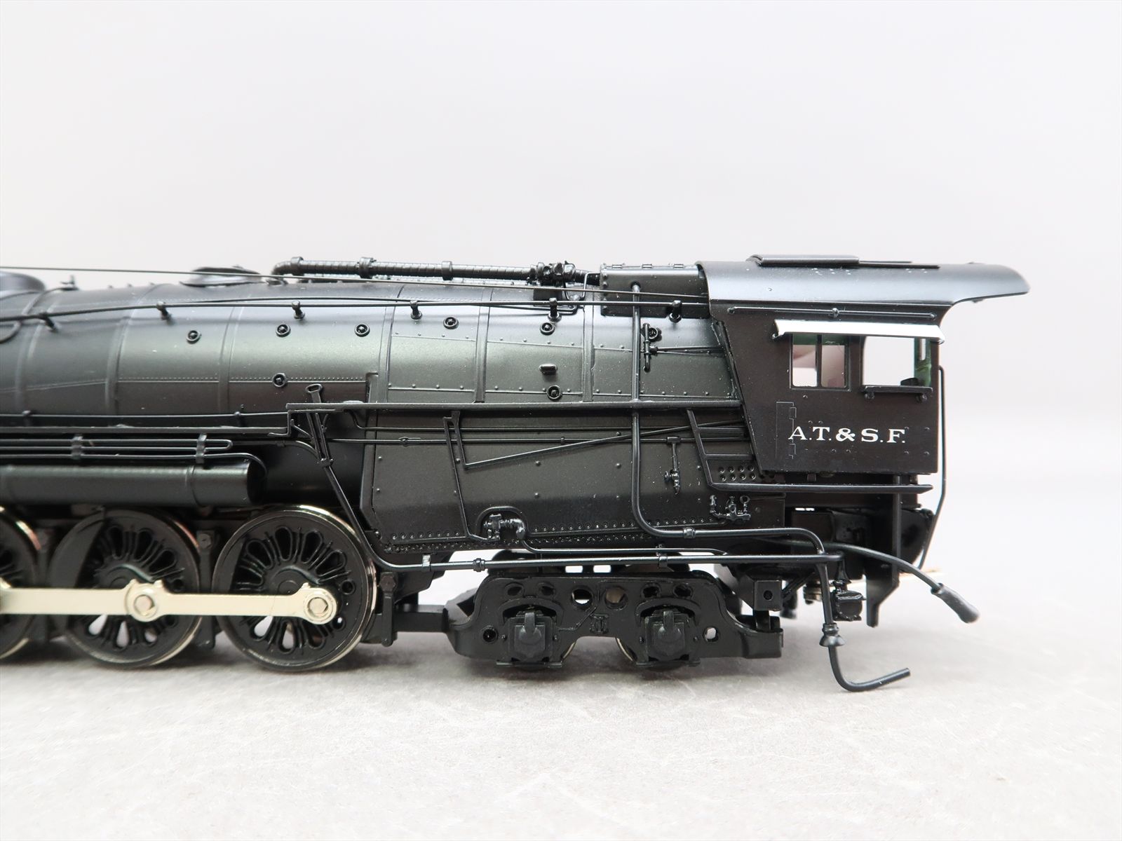 HO Brass Model - Hallmark 069E Super Crown AT&SF Santa Fe 2-10-4 #5007 ...