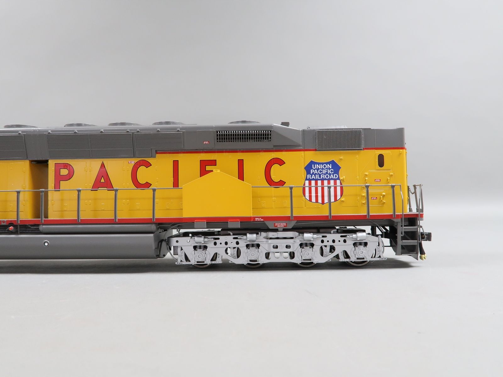 O Brass Model - OMI 0566.1 UP Union Pacific DD40X As Delivered #6900 ...