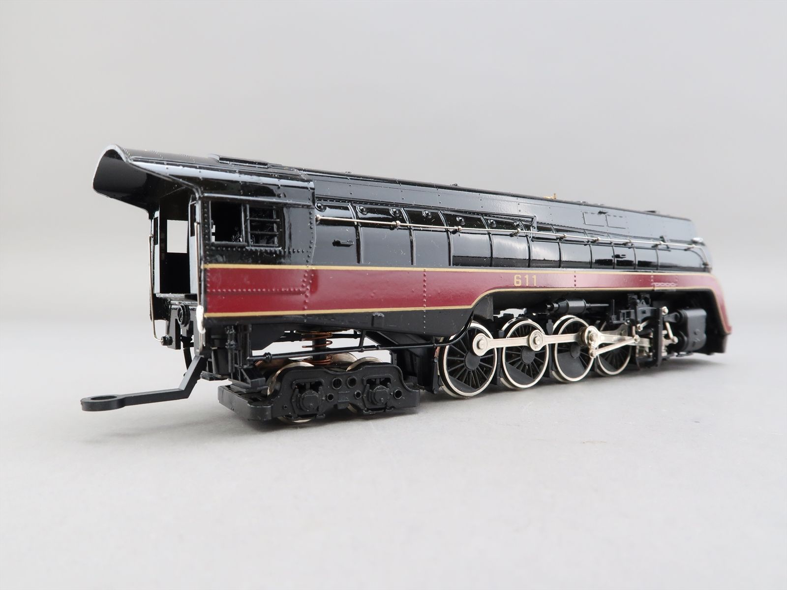 HO Plastic Model - Bachmann 41-0657-A4 N&W Norfolk & Western J Class 4-8-4 #611 - F/P - Made in ...