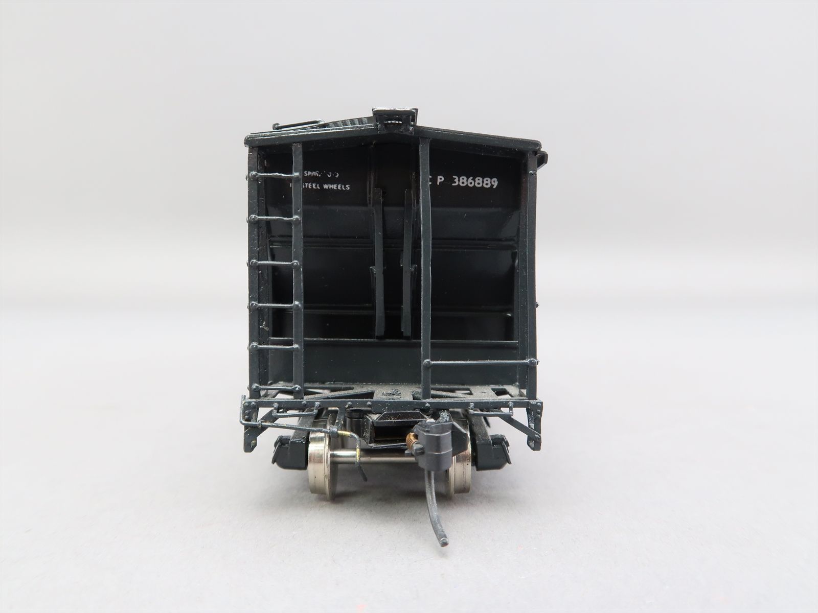 HO Brass Model - OMI 3181 CP CPR Canadian Pacific Slab Side Covered Hopper #386889 - Pro Paint ...